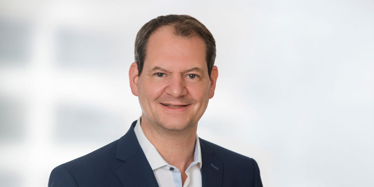 Sarik Weber: Der KI- und Digital-Pionier